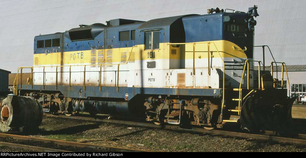 POTB 101 Locomotive (GP9)